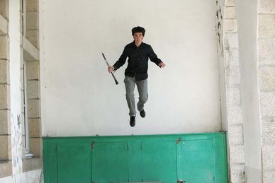 Alexis Salkin, musicien haut la main